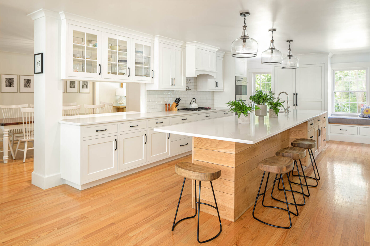 How to Create a Cozy Farmhouse Kitchen | Amy Dutton Home